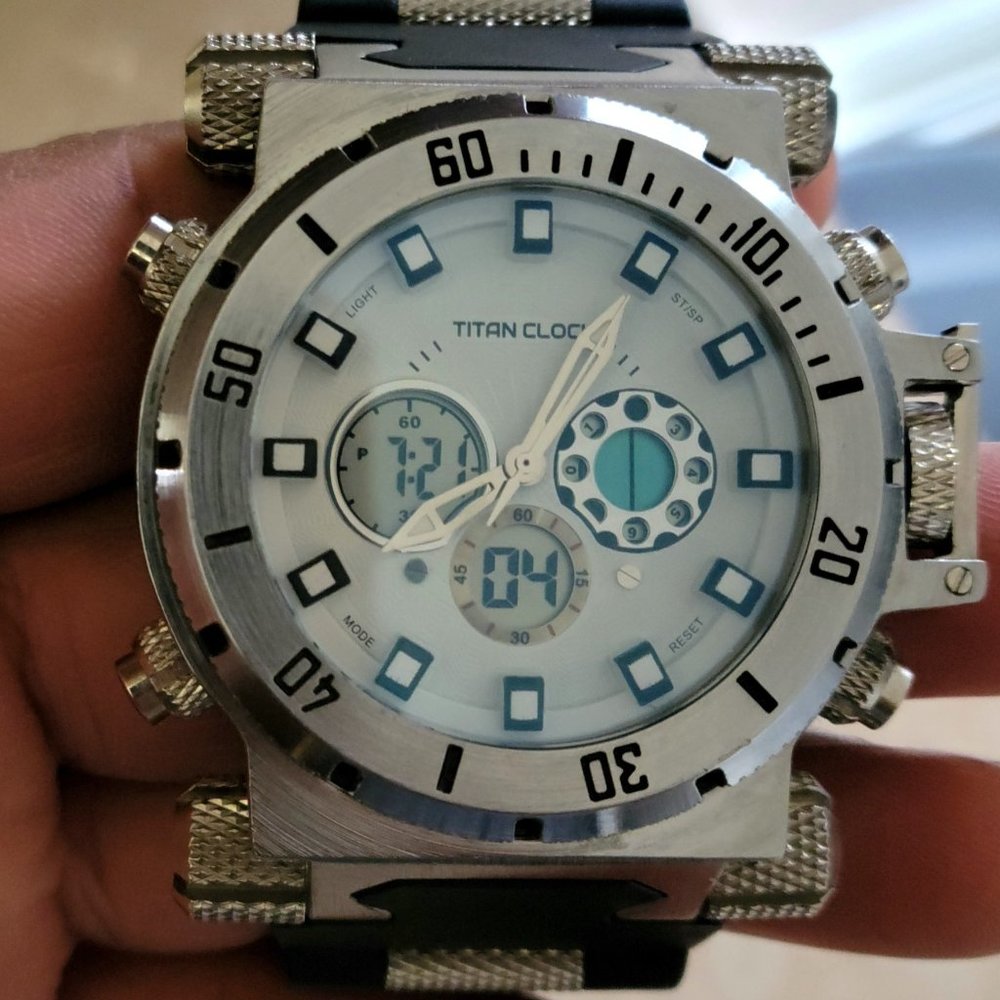Rare Titan Clock Watch!!!! - Gem